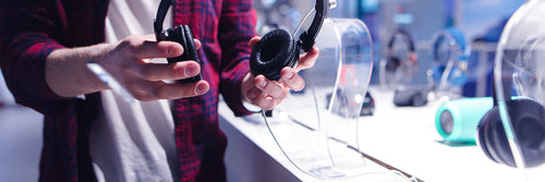 7 Different Types of Earphones: Which is Best For You? — Treblab.com ...